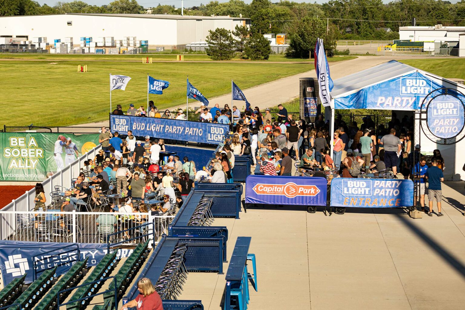 Bud Light Party Patio 6 Pack - Green Bay Rockers