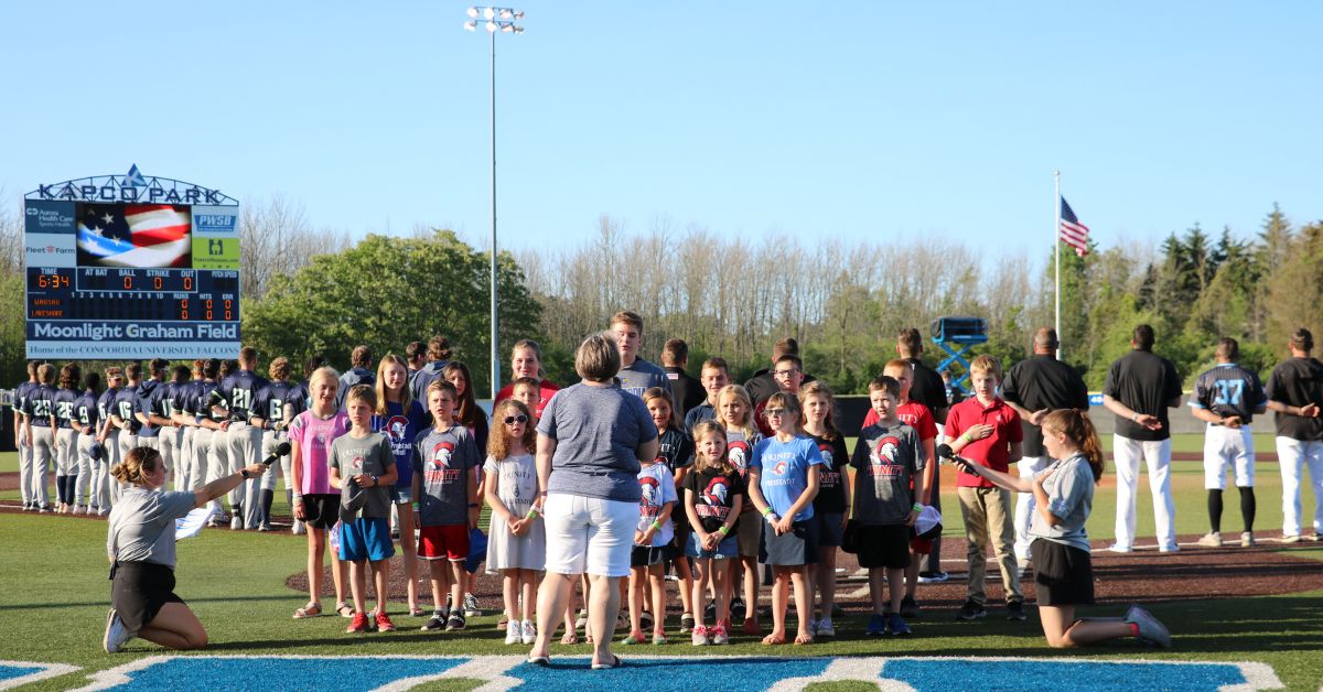 National Anthem - Lakeshore Chinooks