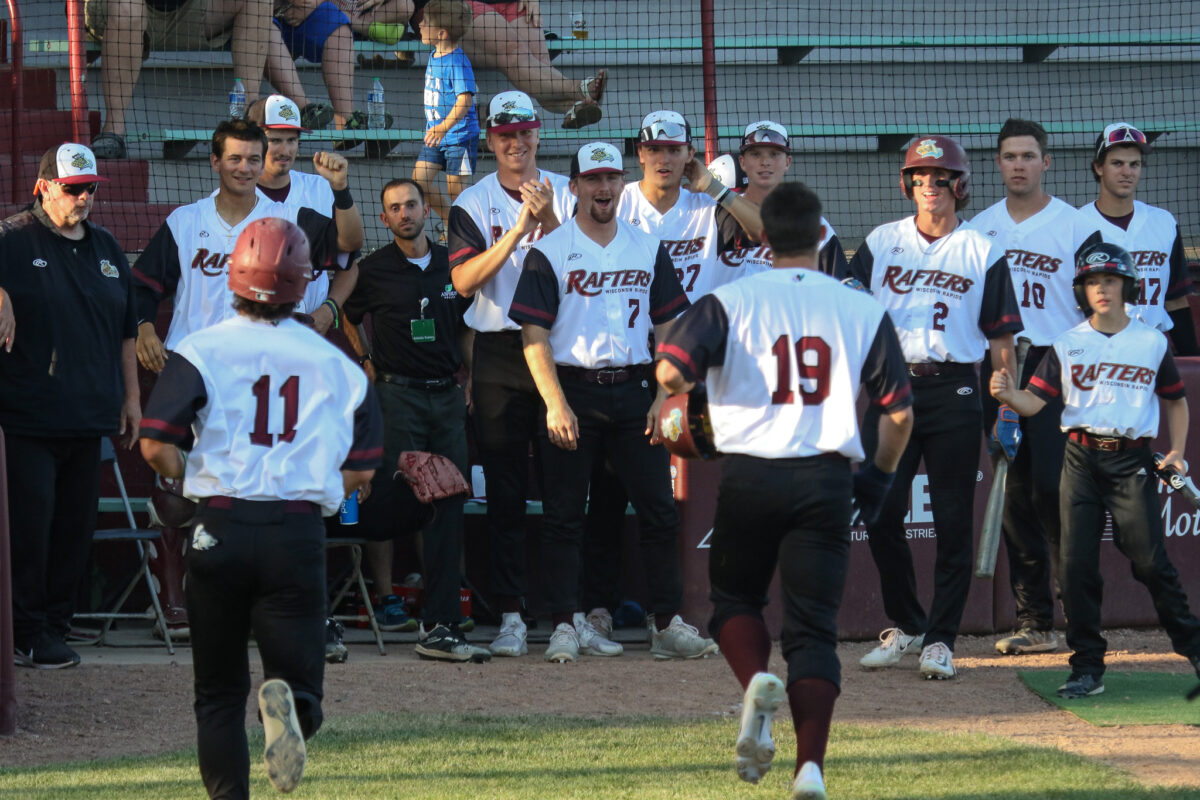 Rafters fight off the Rockers, win 5 straight! - Wisconsin Rapids Rafters