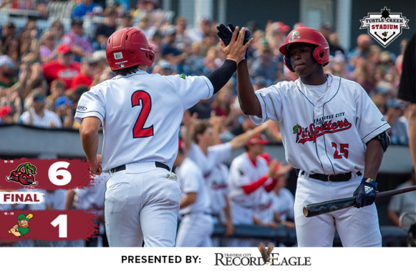Bats Stay Hot Against Leprechauns - Traverse City Pit Spitters