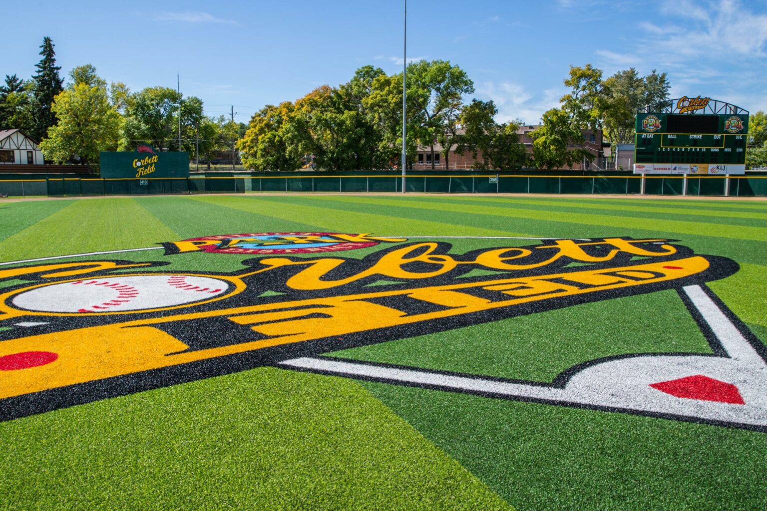 Corbett Field - Minot Hot Tots : Minot Hot Tots