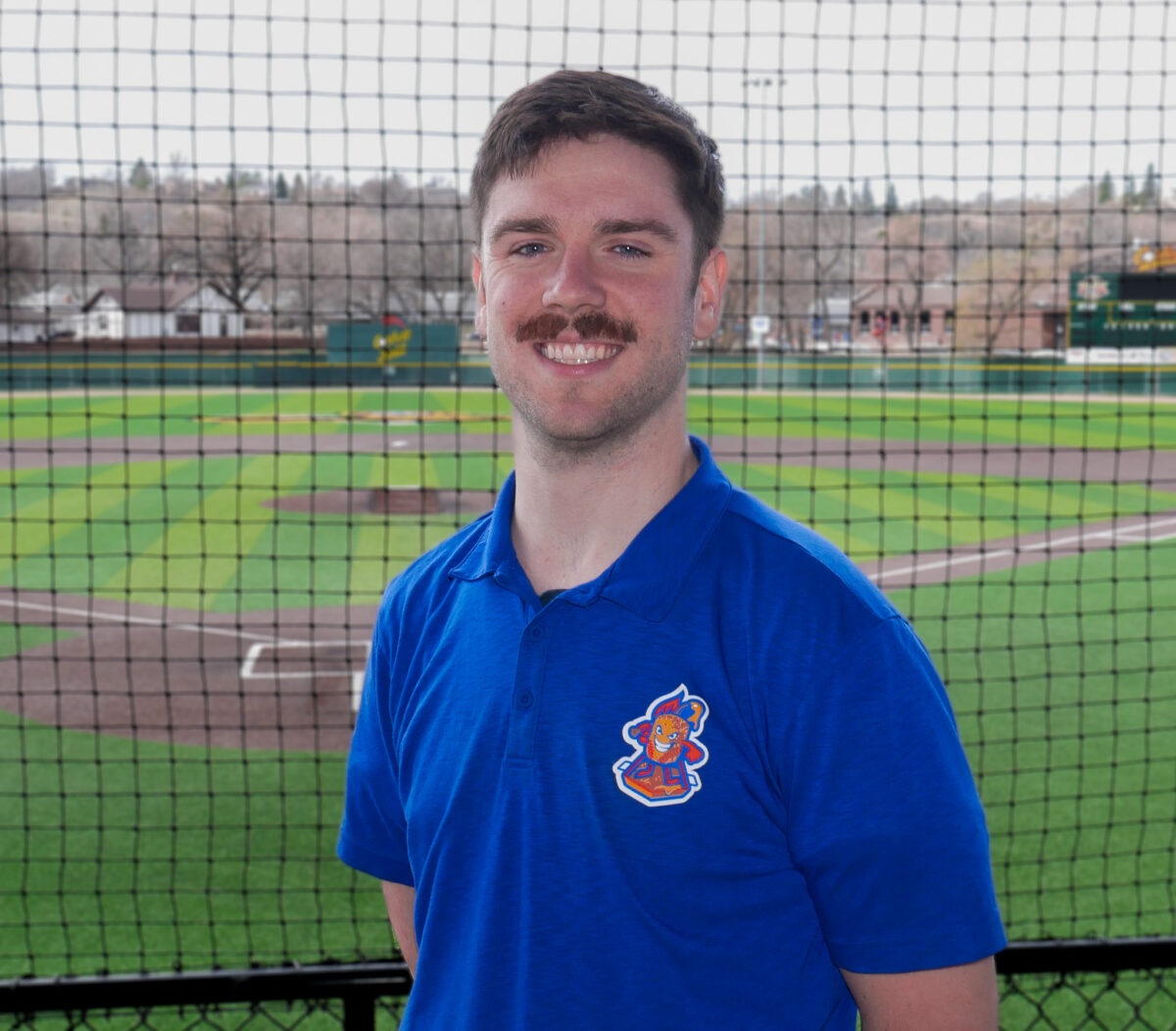 Minot Hot Tots Baseball - Front Office