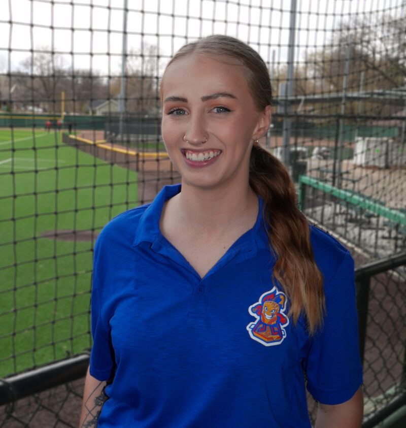 Minot Hot Tots Baseball - Front Office