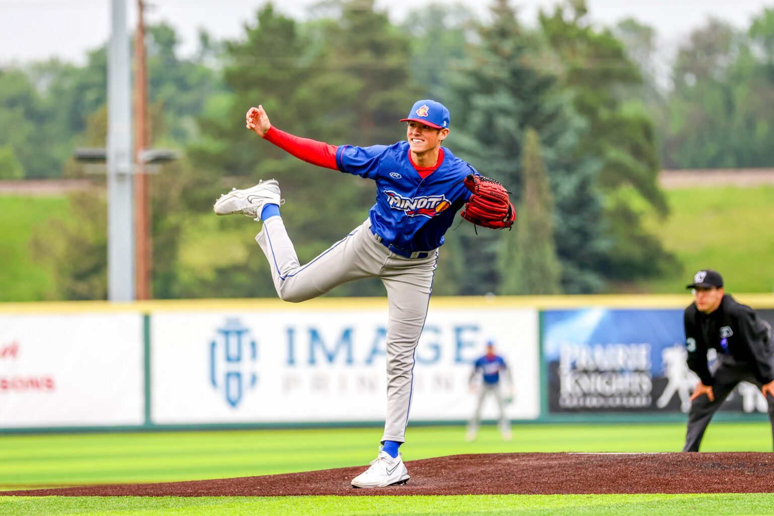 New Faces Lead the Charge for the Hot Tots against the Larks - Minot ...