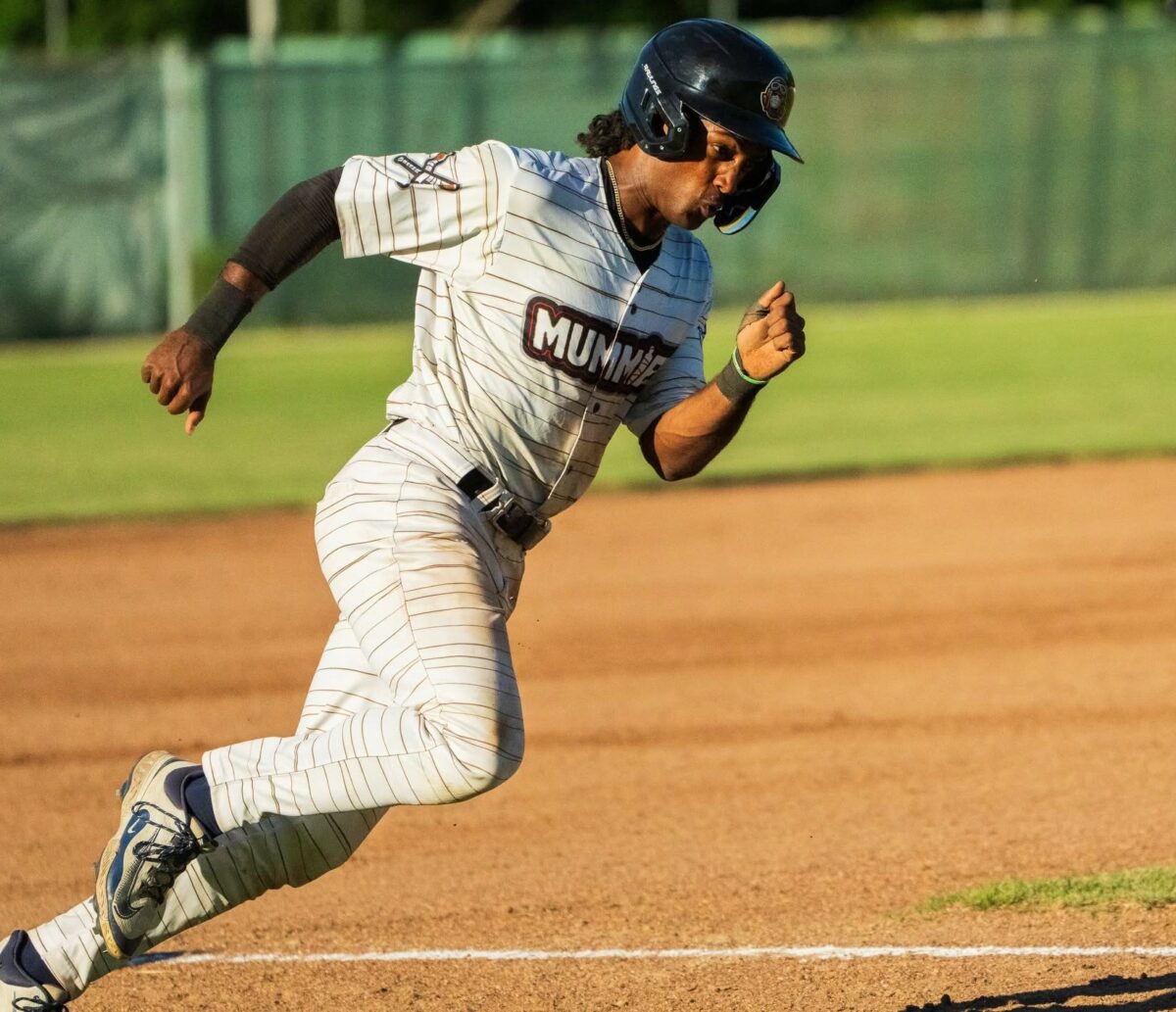 Flying Mummies in Battle Creek for Third Series Against Battle Jacks ...