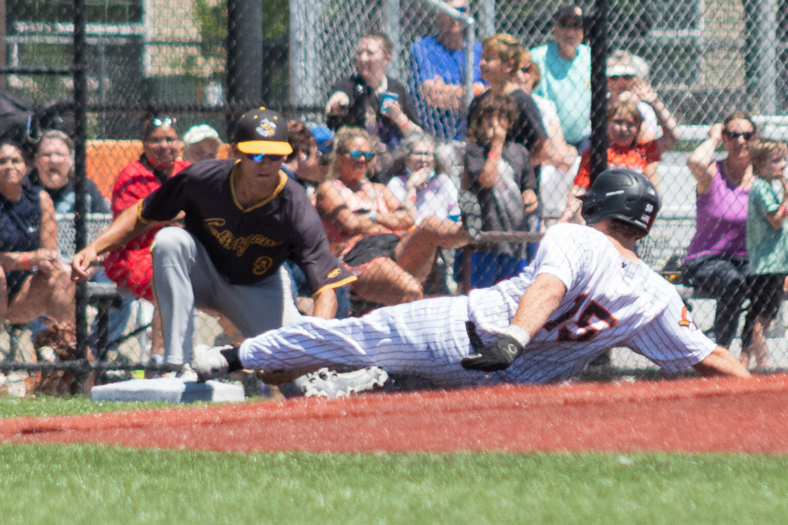 MoonDogs Split Doubleheader Against Stingers at ISG Field - Mankato ...