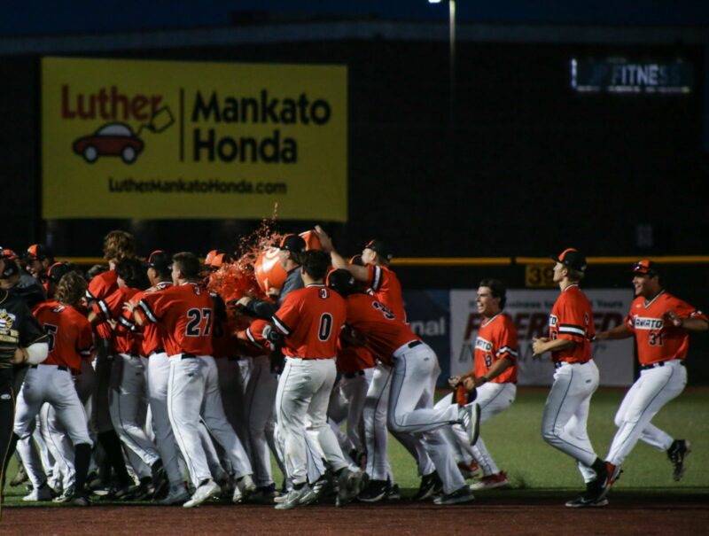Home - Mankato MoonDogs