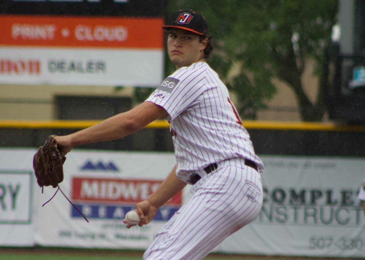 Home - Mankato MoonDogs