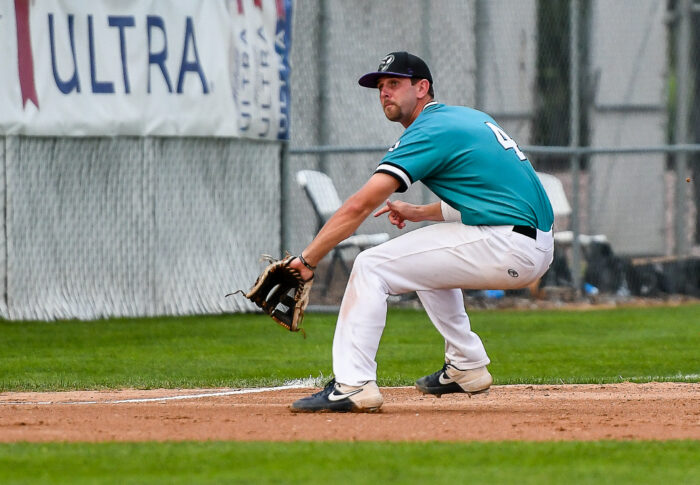HONKERS DEFEAT ROX IN GAME ONE - Rochester Honkers