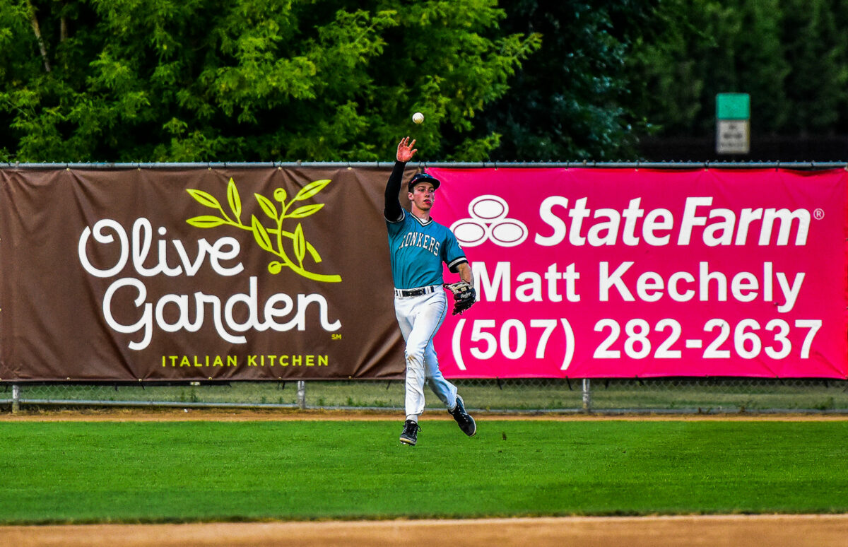 Former Honker Zach Cole Makes MLB Debut! - Rochester Honkers